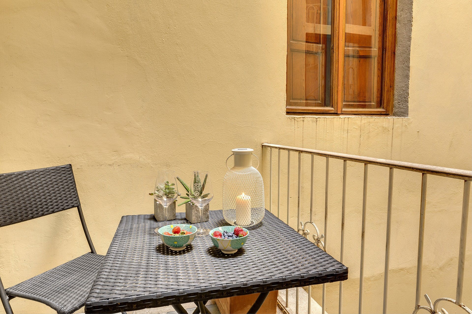 Timber & Terracotta | Florence, Tuscany, Italy - Venue Report