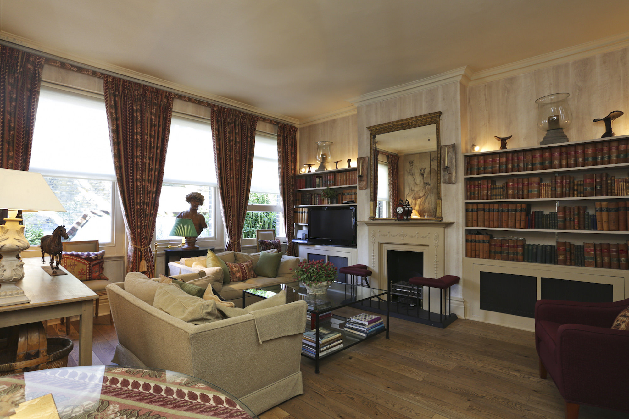 The Ormonde | London, England, United Kingdom - Venue Report