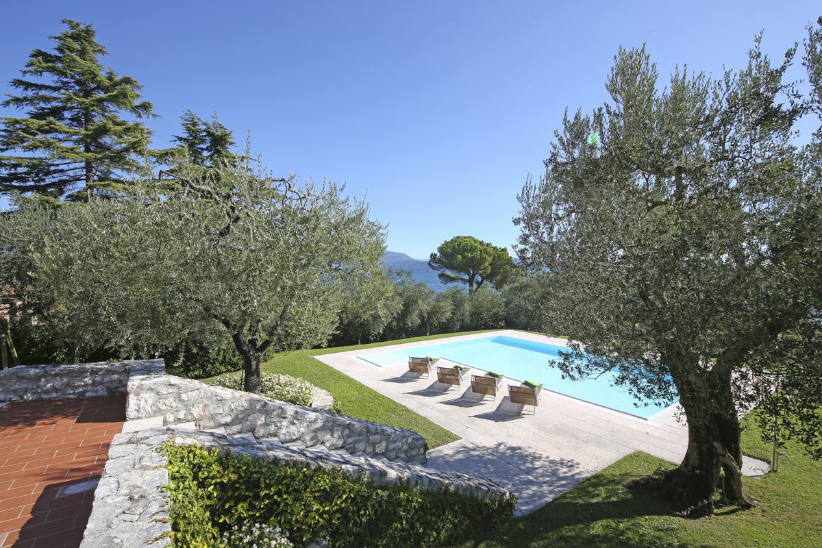 Garda In The Garden, Italy | Plum Guide