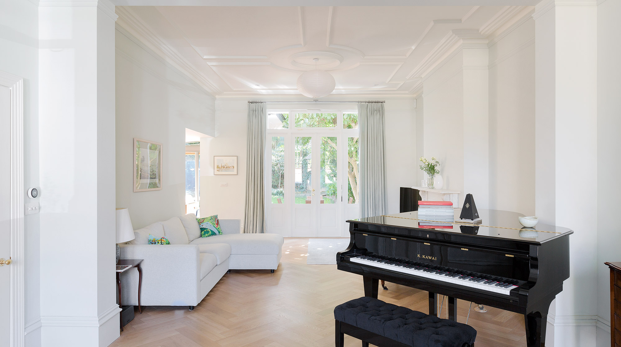 The Perching Sparrow | London, England, United Kingdom - Venue Report