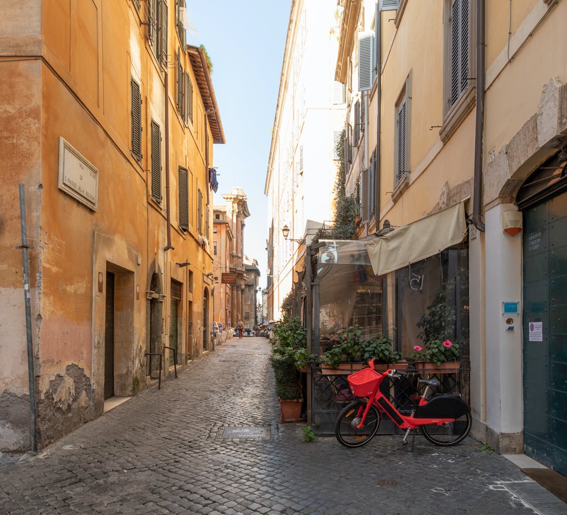 Tales From The Riverbank, Regola, Rome | Plum Guide