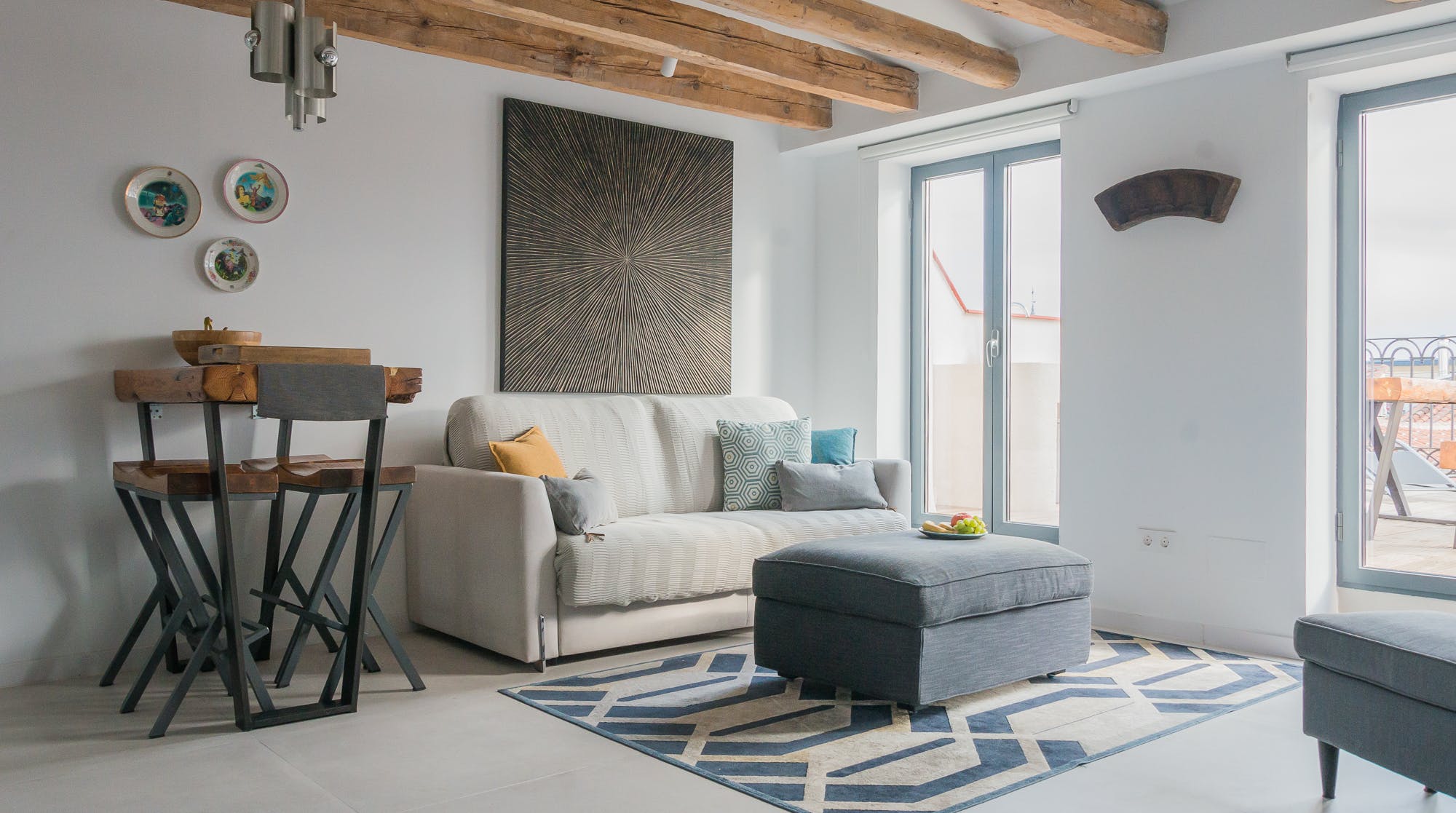 Tropical Alien, Plaza Mayor, Madrid | Plum Guide