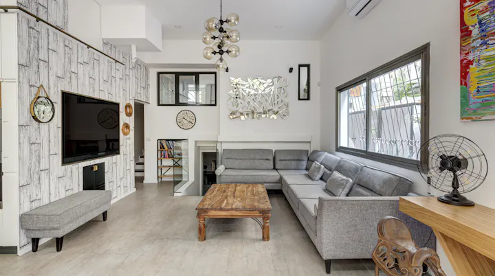 Birch Tree, Tel Aviv-Yafo, Israel | Plum Guide