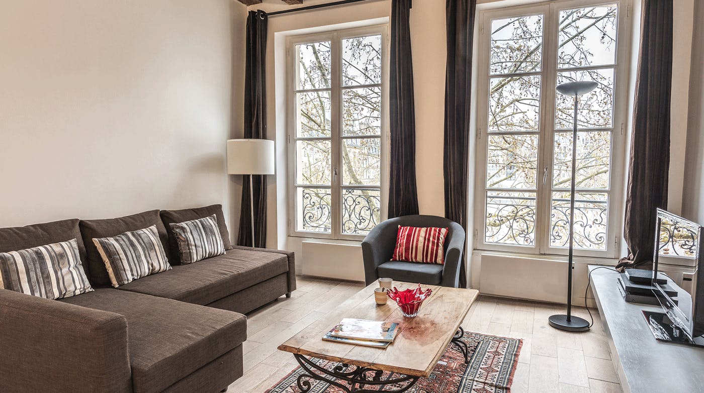 Pom Pom Pidou | Paris, Île-de-France, France - Venue Report