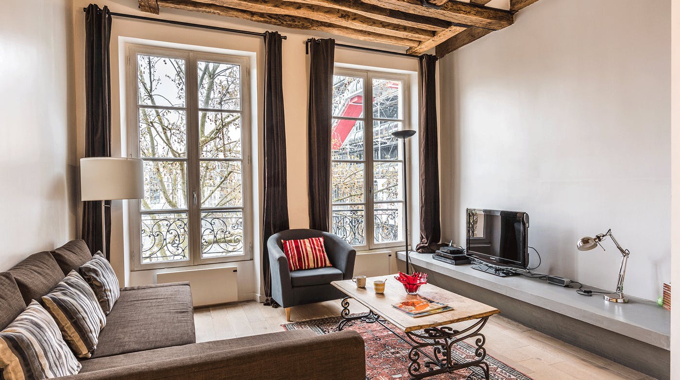 Pom Pom Pidou | Paris, Île-de-France, France - Venue Report