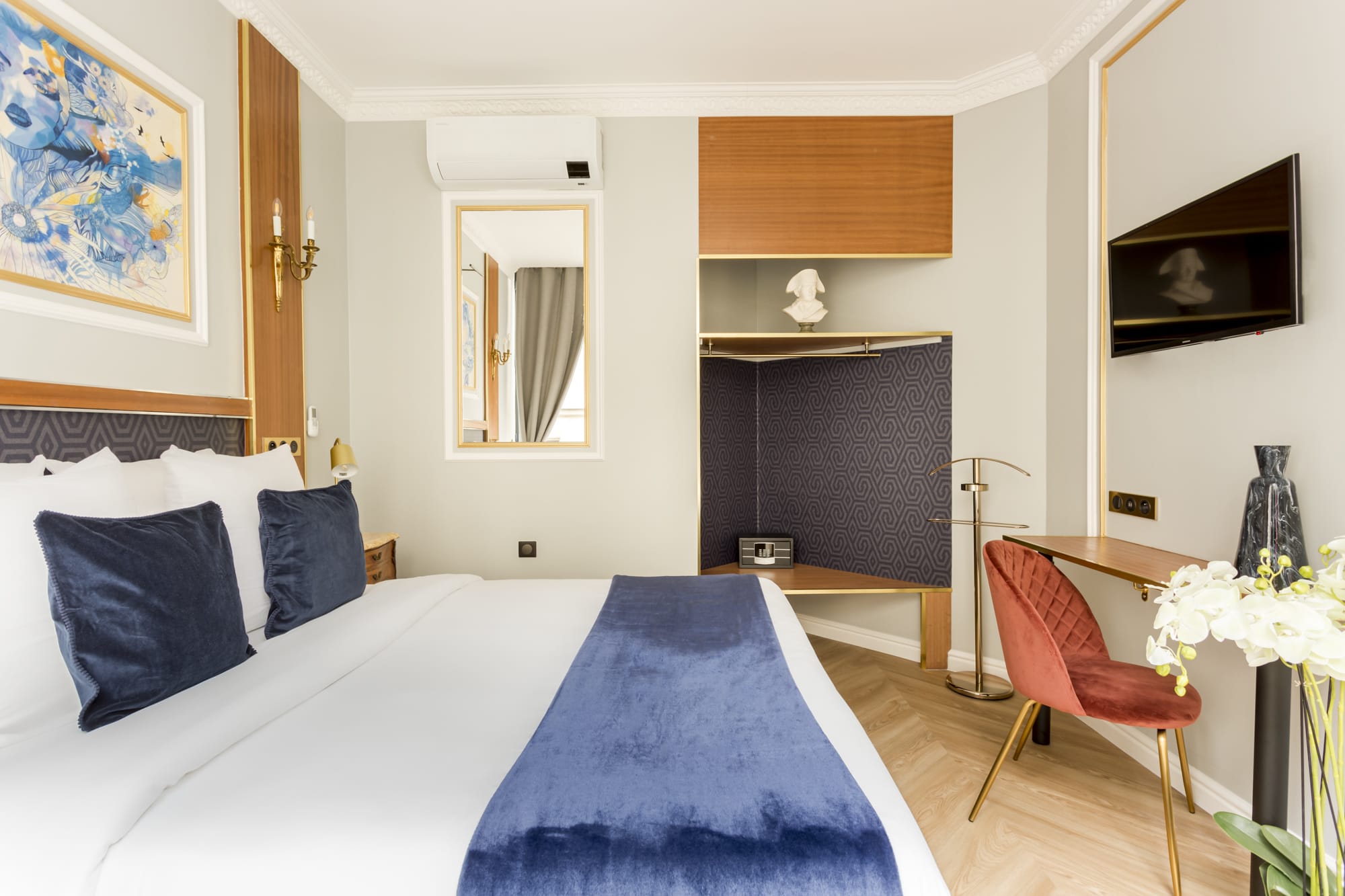 A Touch Of Rococo | Paris, Île-de-France, France - Venue Report