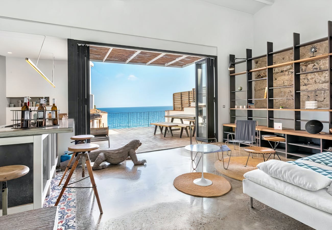 A Golden Rose, Girona, Catalonia | Plum Guide