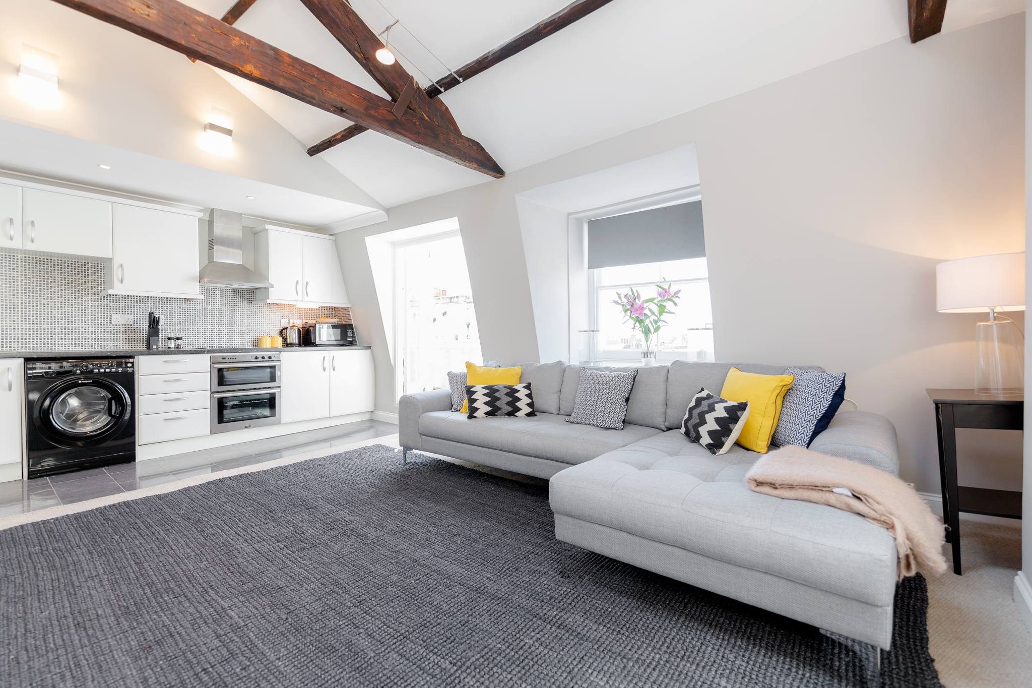 Lofty Beams | London, England, United Kingdom - Venue Report