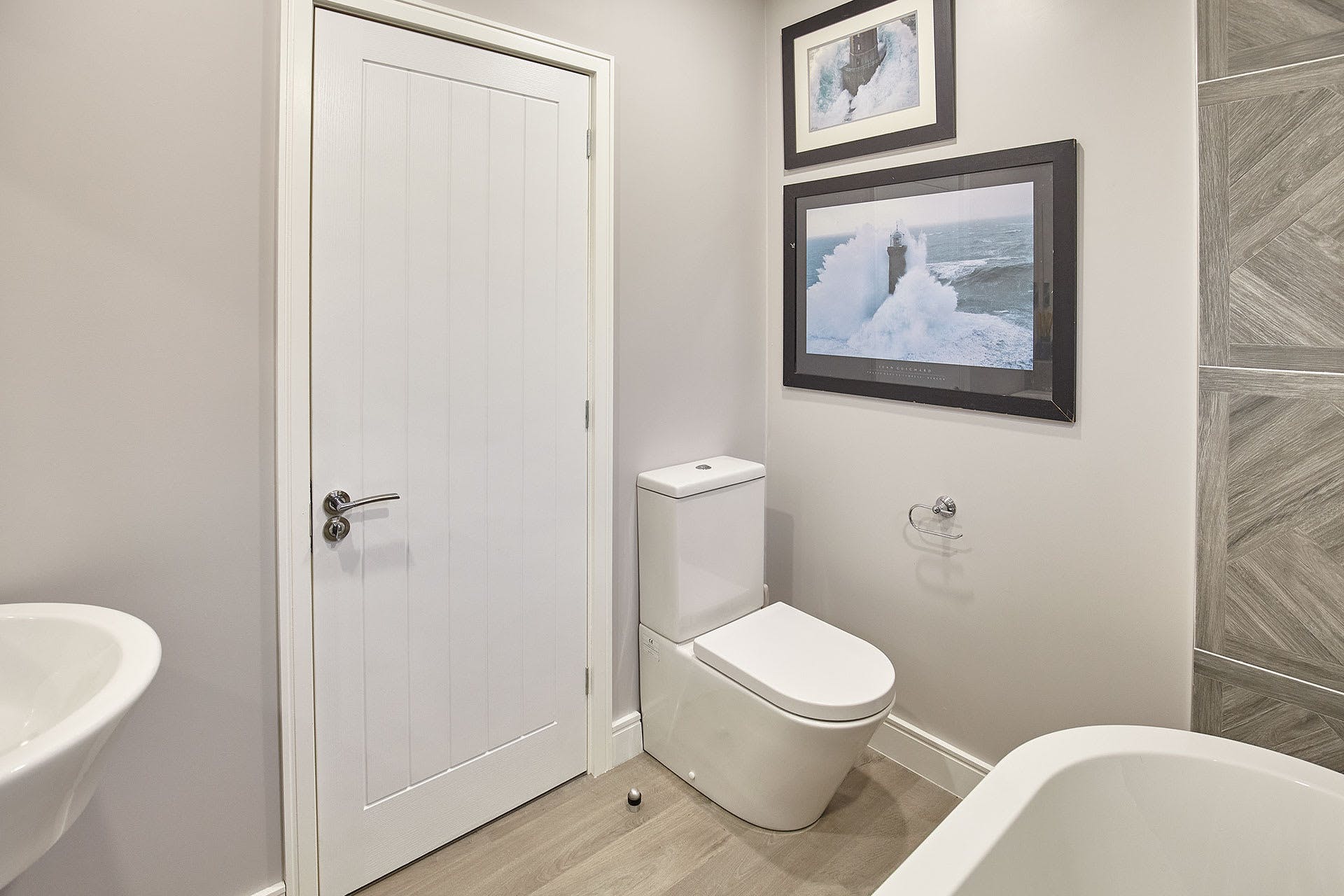 Denim & Wood | United Kingdom - Venue Report