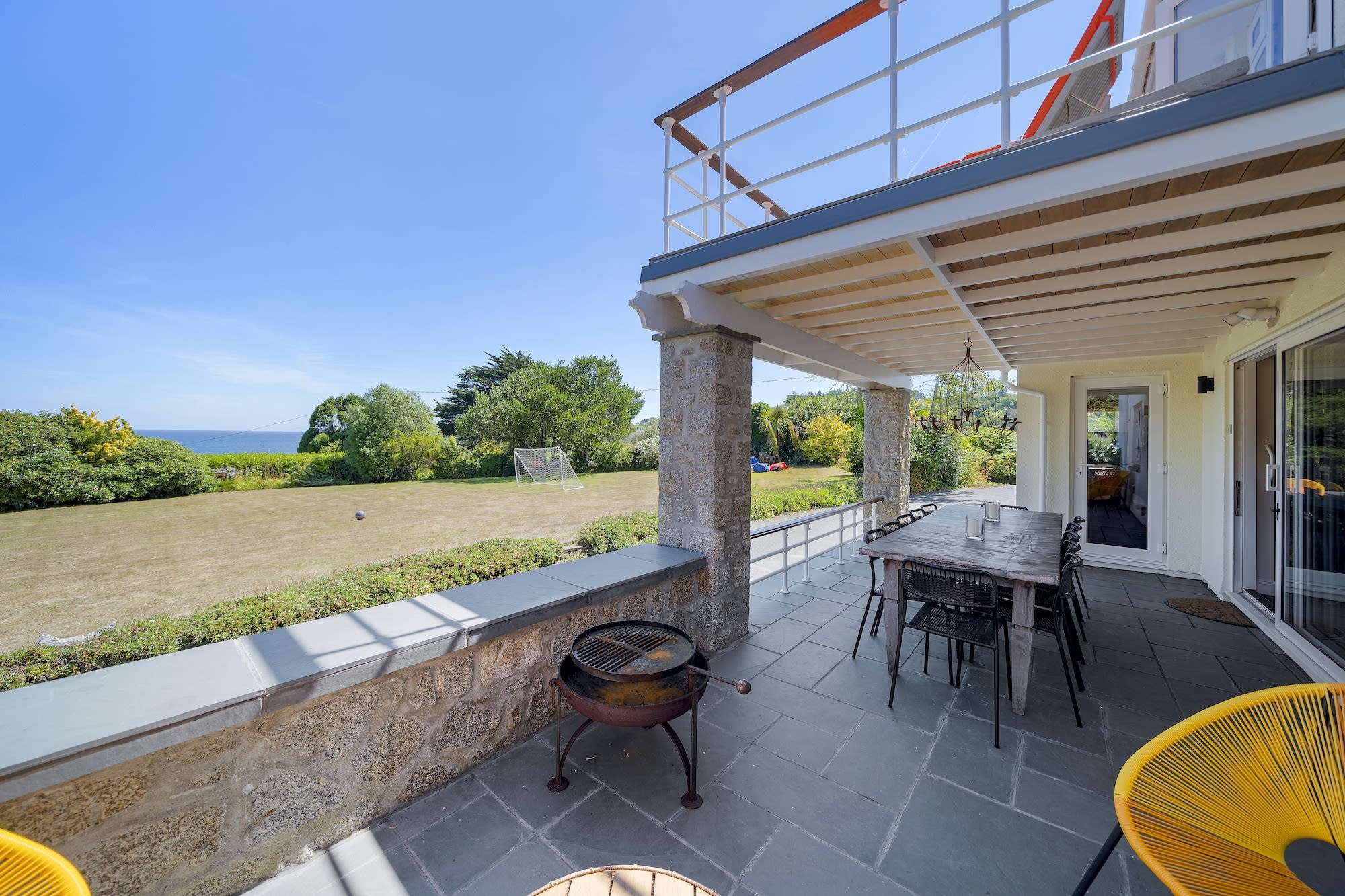 Leapin' Lizards, Helston, England | Plum Guide