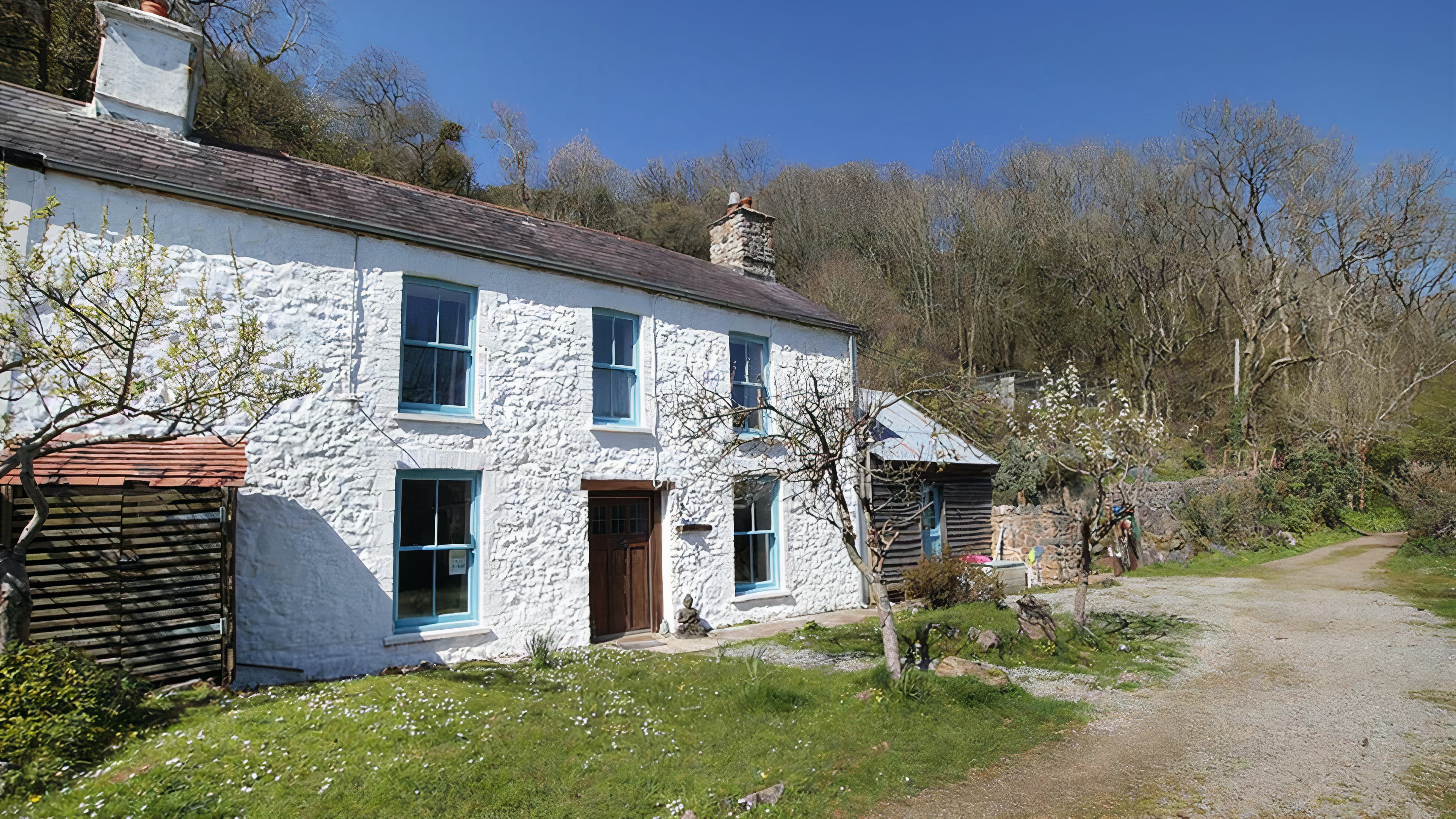 Ship Cottage, Swansea, Wales | Plum Guide