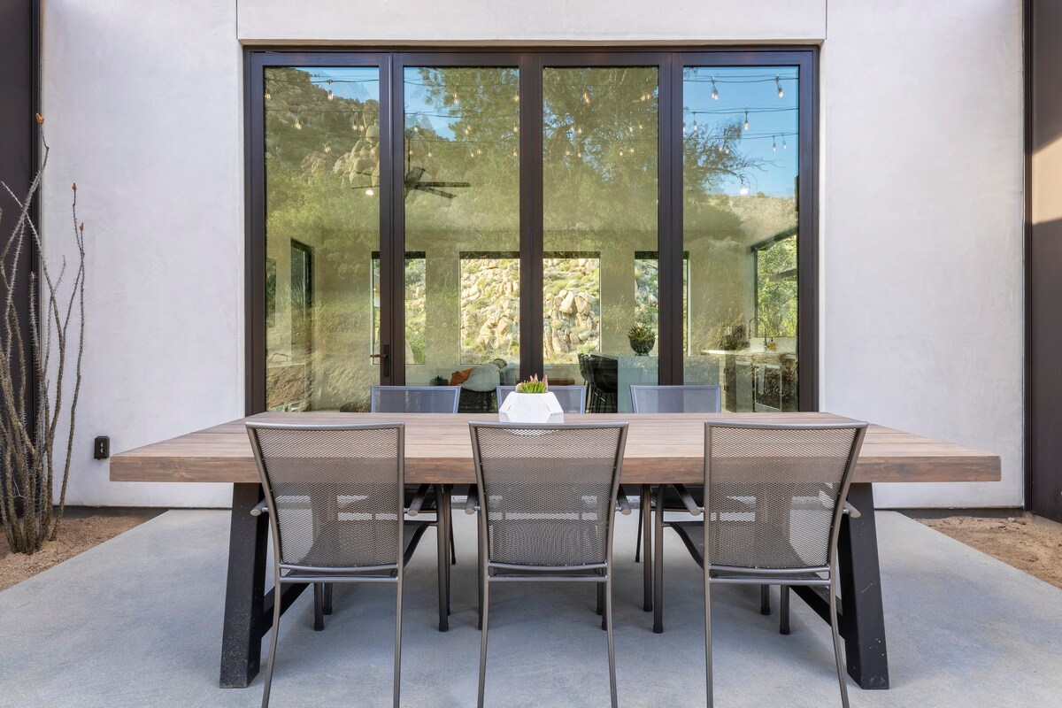 Little Tish | Yucca Valley, California, United States - Venue Report