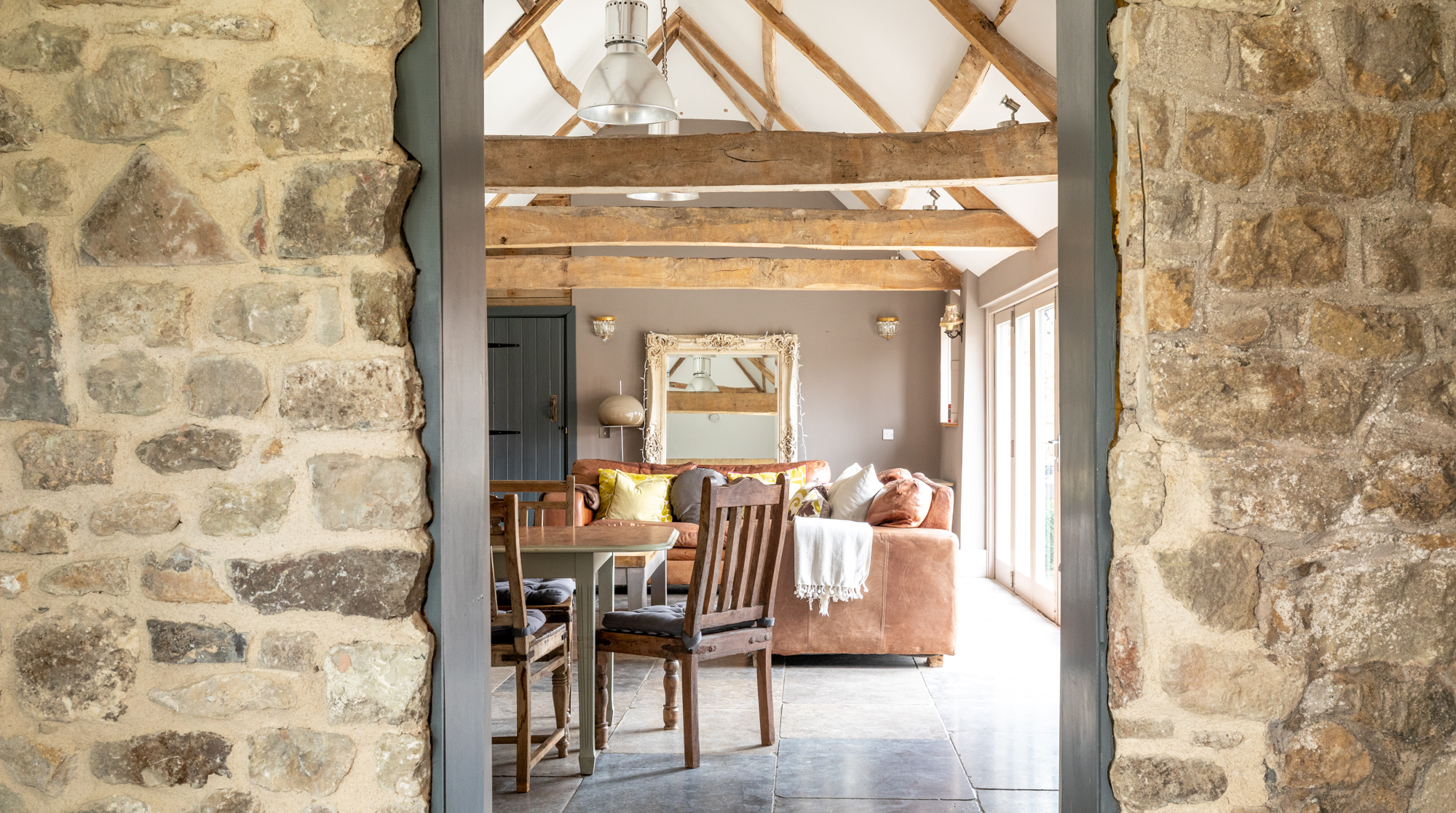 Dilton Vale Farm | United Kingdom - Venue Report