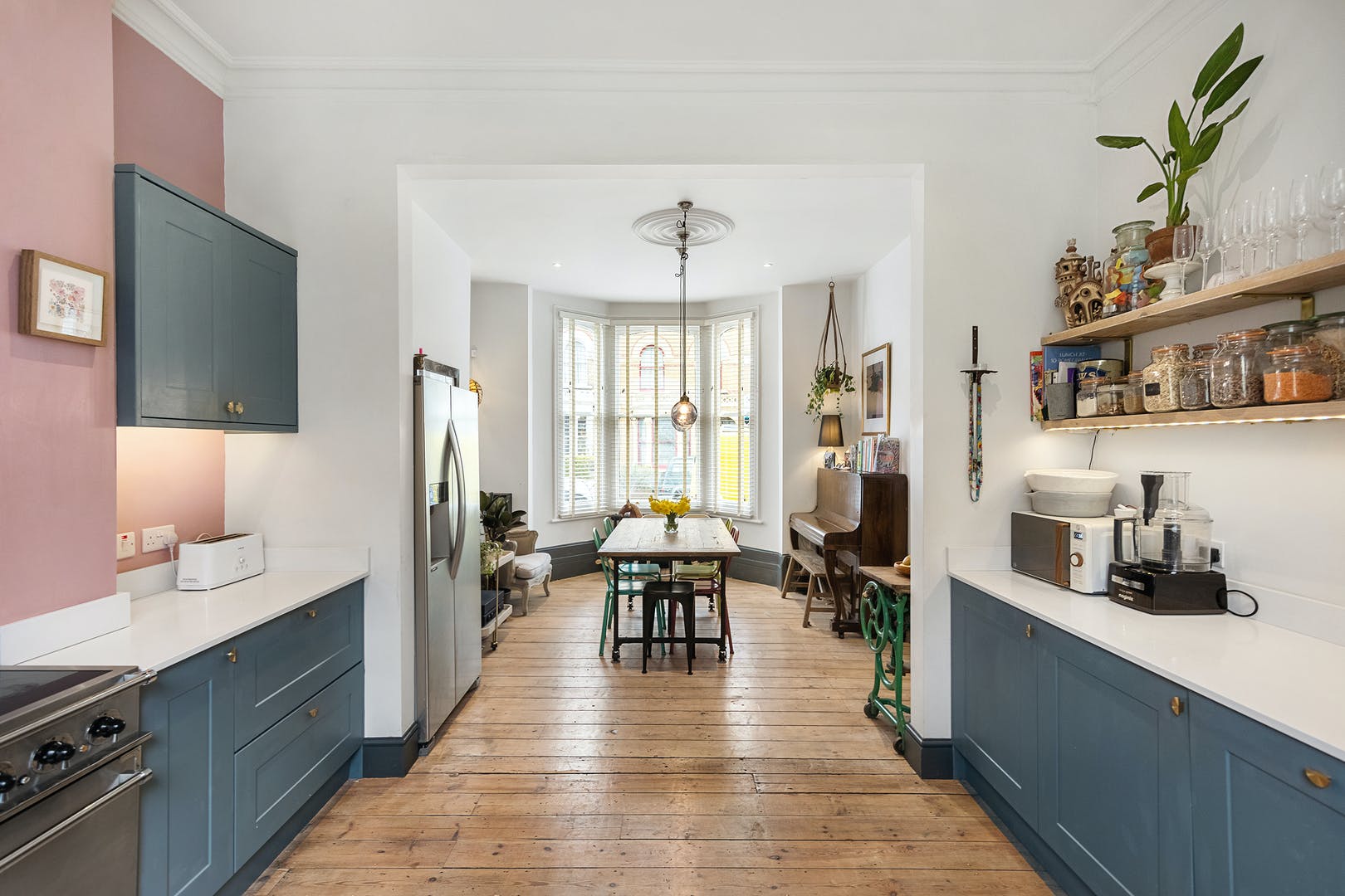 Hiding In Stokey | London, England, United Kingdom - Venue Report