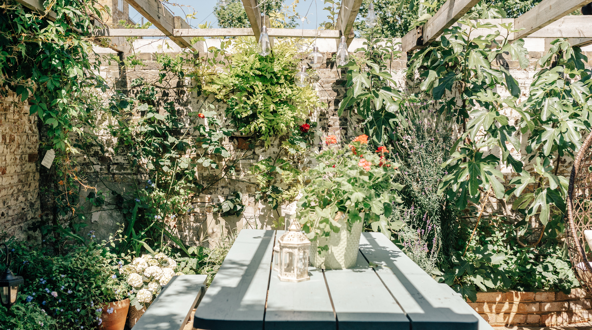 Quixotic Phoenix | Kent, Connecticut, United Kingdom - Venue Report