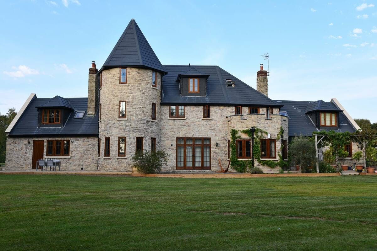 Kentish Chateau, Ashford, Kent | Plum Guide