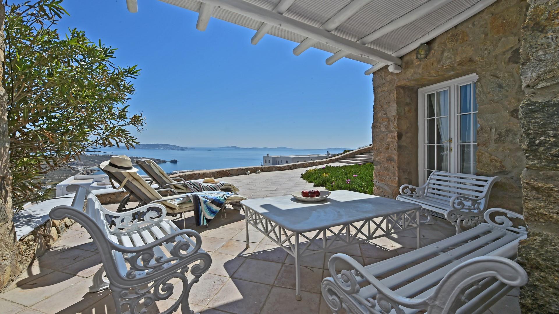 Sunset Over Delos | Greece - Venue Report