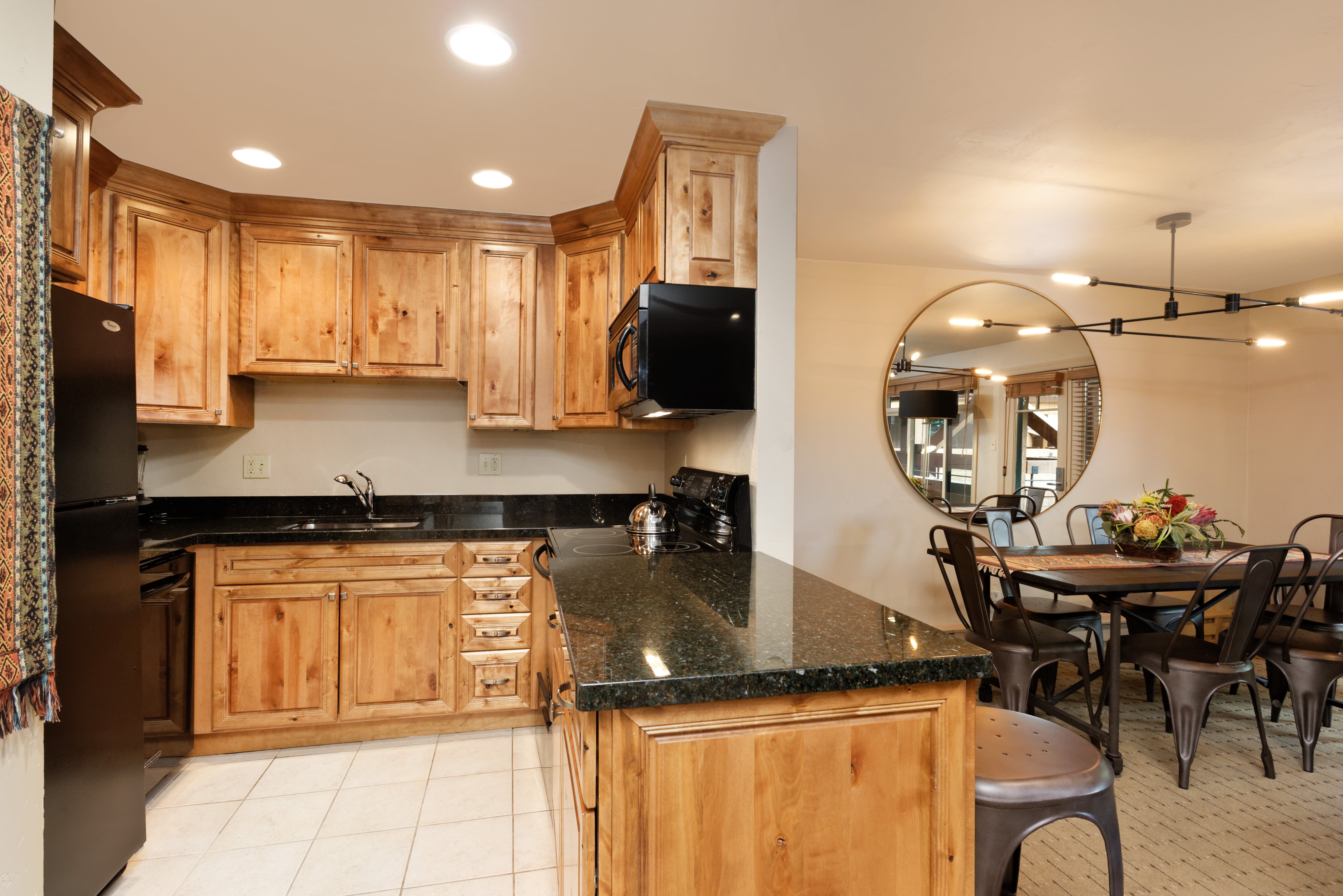 Fresh Pow | Aspen, Colorado, United States - Venue Report