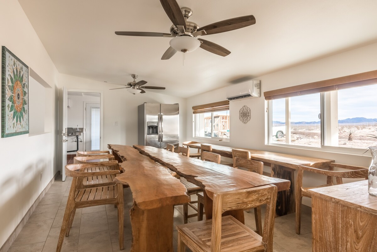 The Tamarisk Oasis | Joshua Tree, California, United States - Venue Report