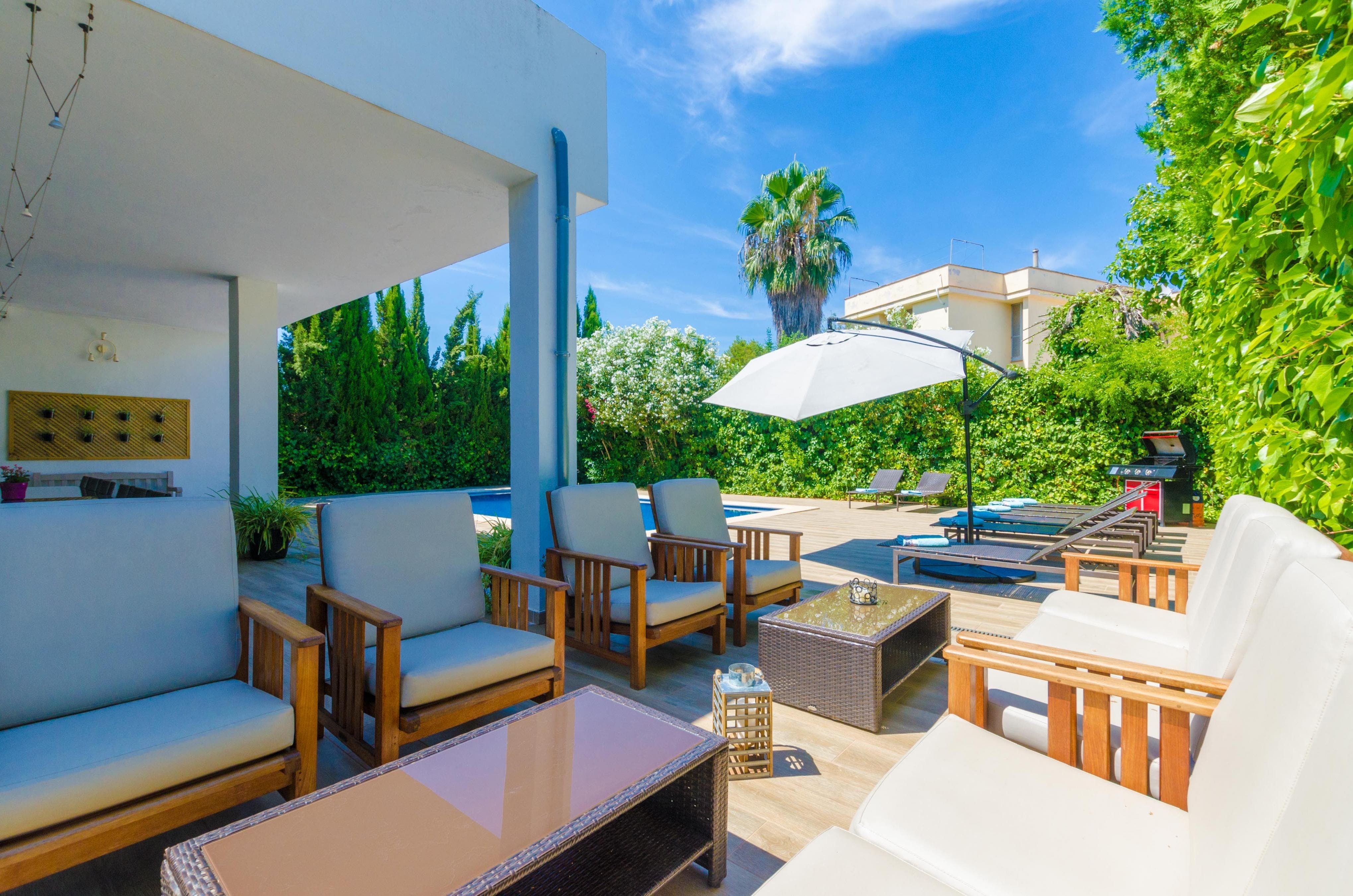 Gaze Into Cyan | Spain - Venue Report