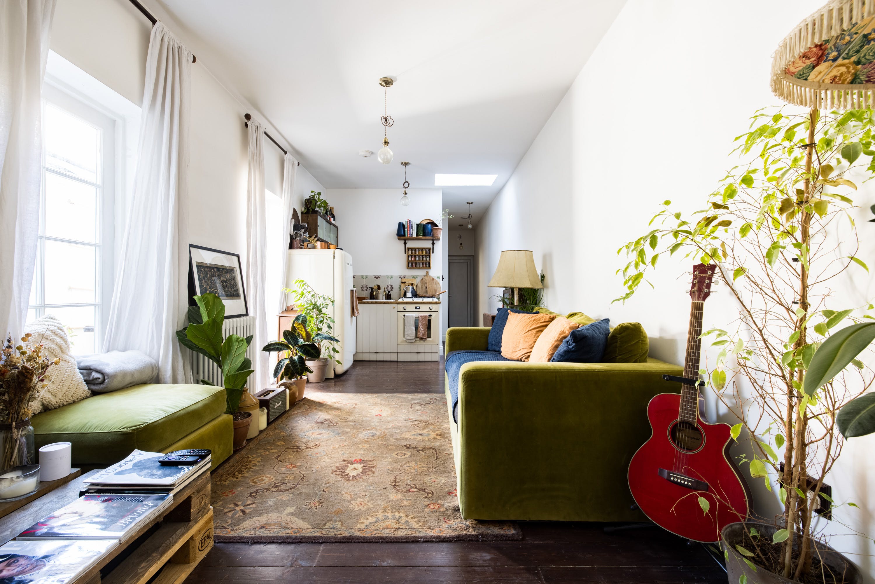 Retro Oasis, London, England | Plum Guide