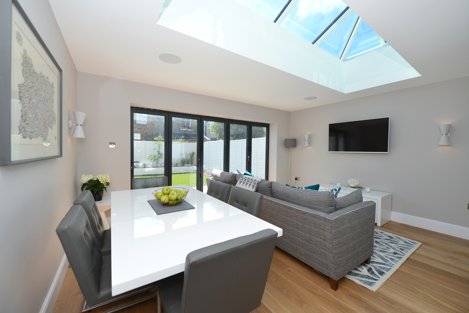 Skylight Supreme | London, England, United Kingdom - Venue Report