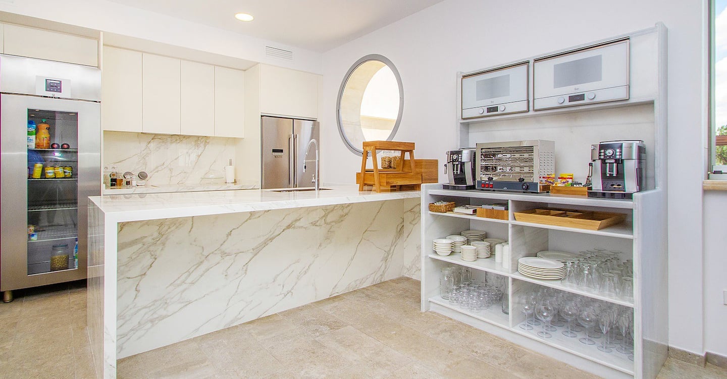 Lofty Palm | Balearic Islands, Spain - Venue Report