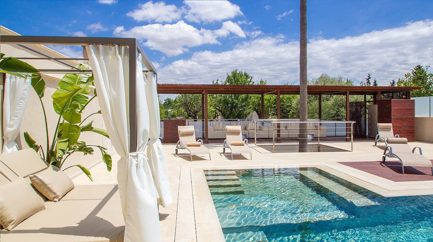 Lofty Palm | Balearic Islands, Spain - Venue Report