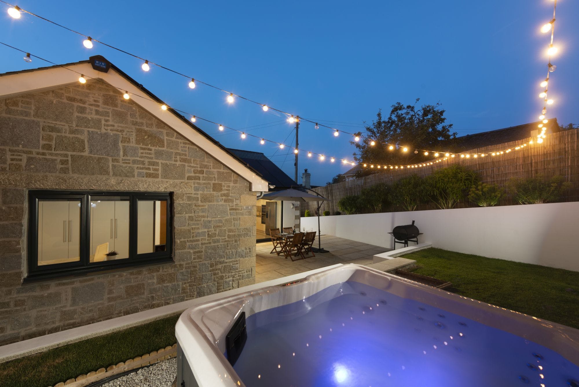Festoon Nights | England, United Kingdom - Venue Report