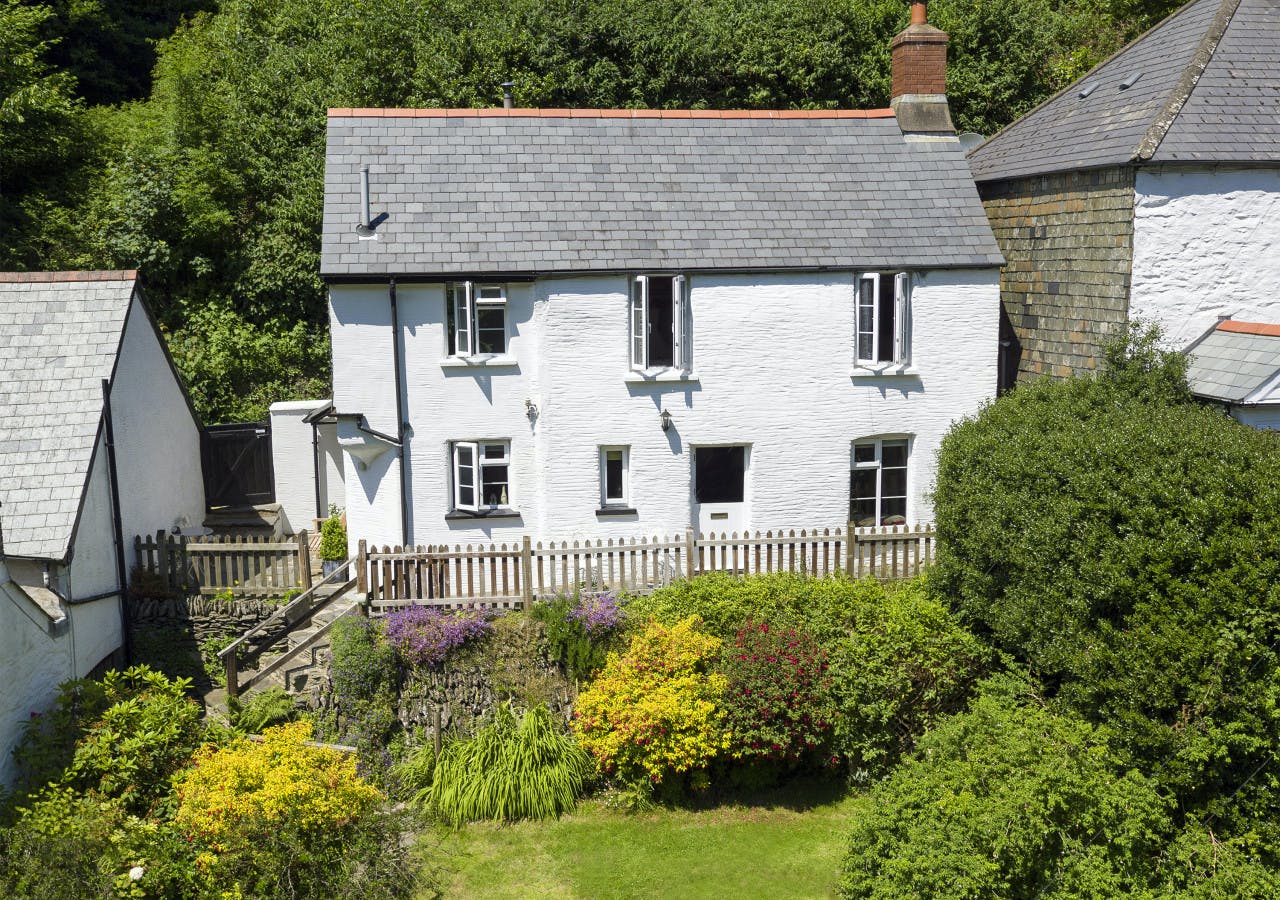 River Gorge Cottage, Devon, England | Plum Guide