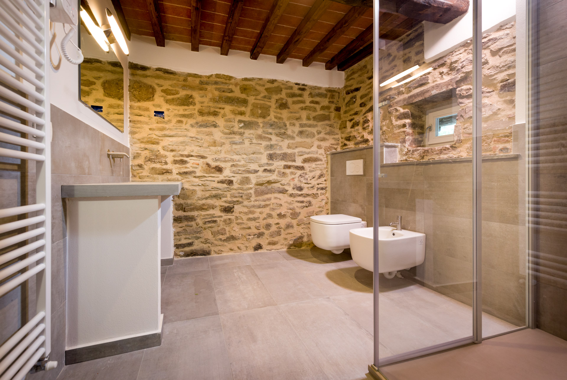 The Juniper Bloom | Italy | Venue Report