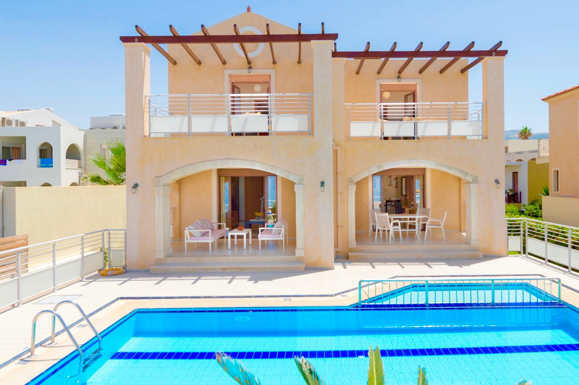 Starfish Hideaway | Greece | Venue Report